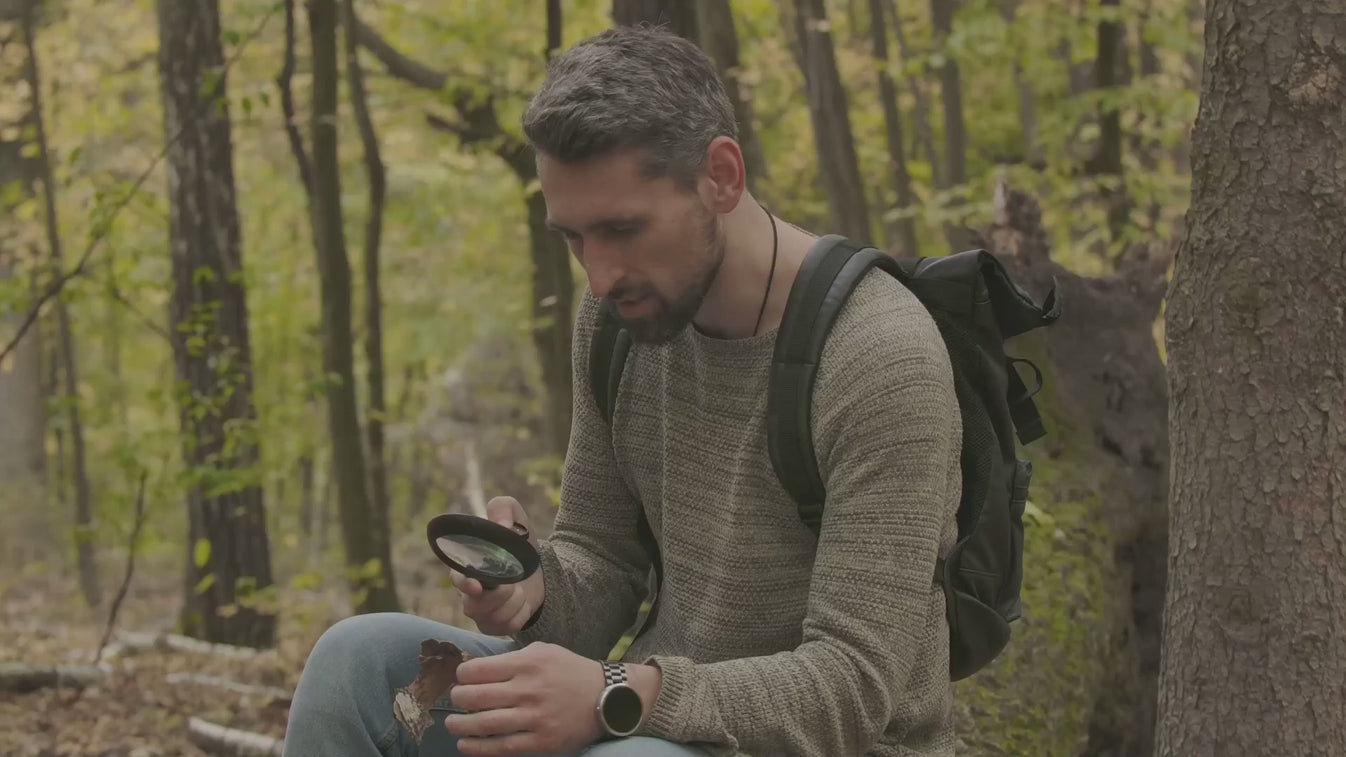 How to Build and Pack Your Own Bug Out Bag; A Comprehensive Guide